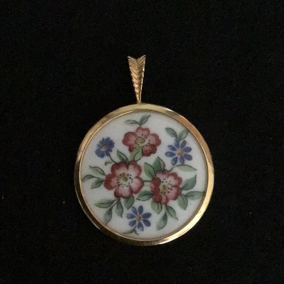 Danbury mint Paragon China | Jewelry | Danbury Mint Paragon Porcelain ...
